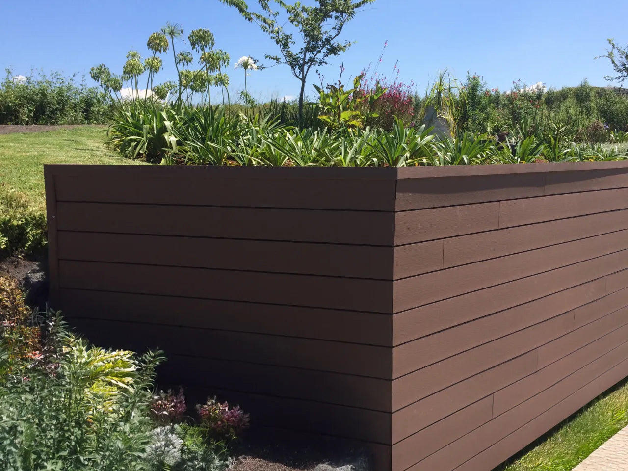 Composite Wall Cladding | Stylish & Durable Cladding Solutions | Doors ...